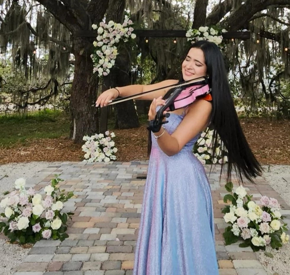 Eklectic Entertainment | 55407